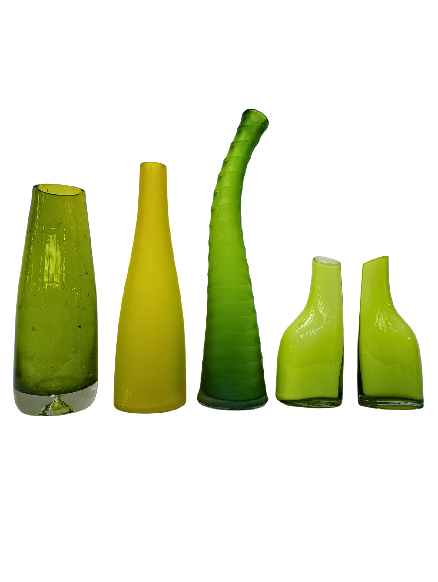 0026071 Assorted Glass vases in lime green - Stockyard North